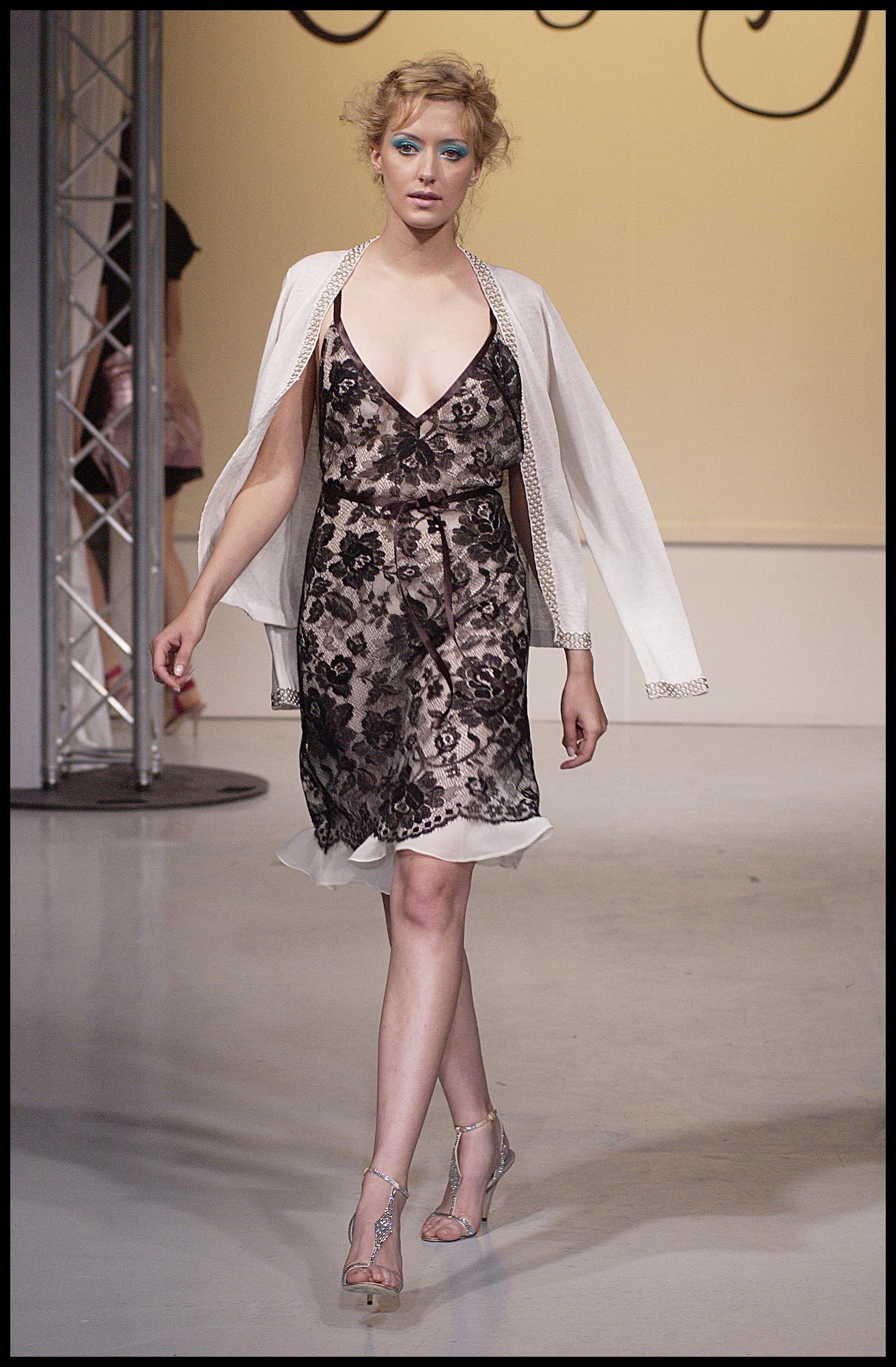 Collette Dinnigan Spring Summer 2003 - Collette Dinnigan