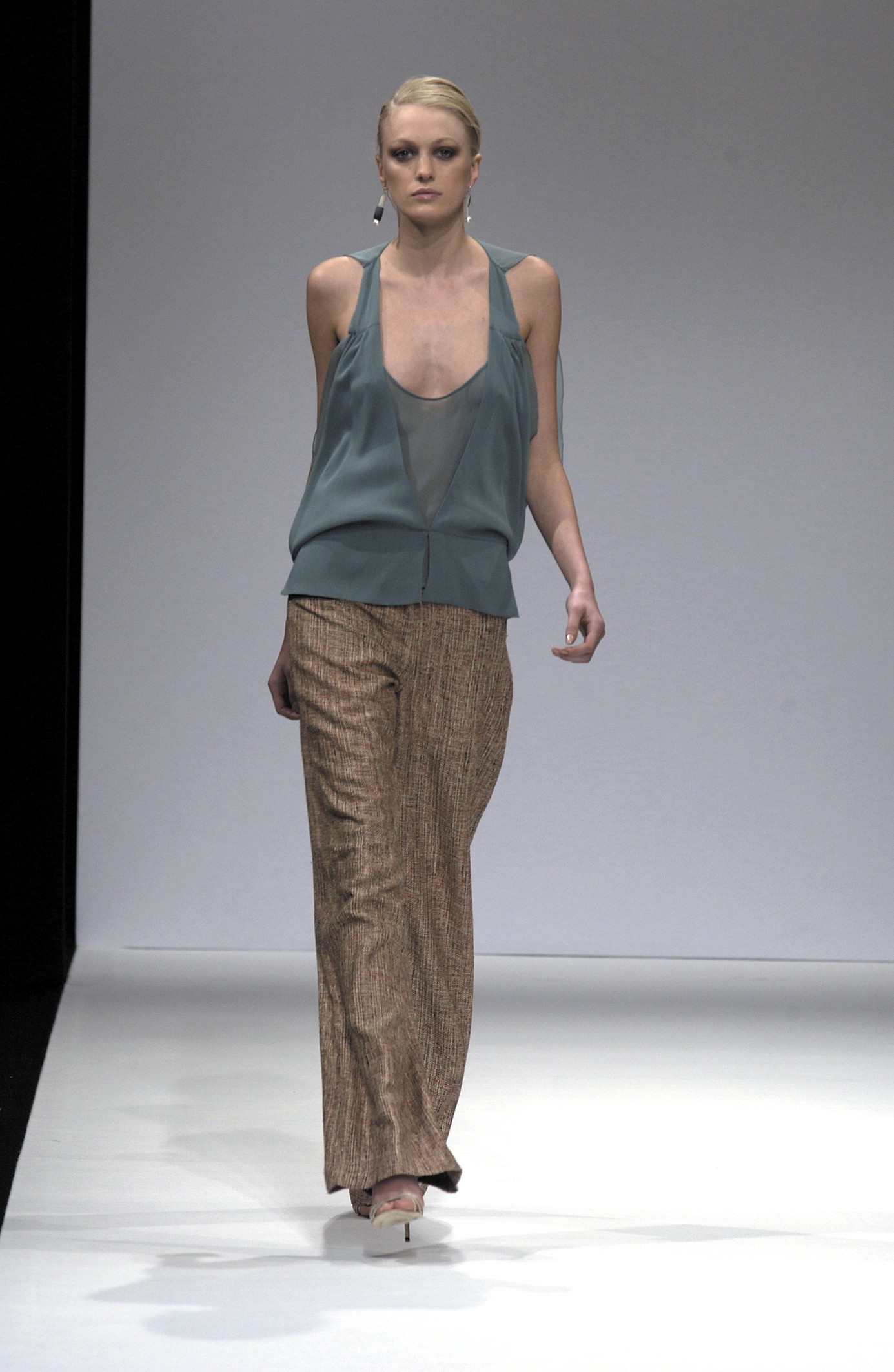 Collette Dinnigan Winter 2003 - Collette Dinnigan